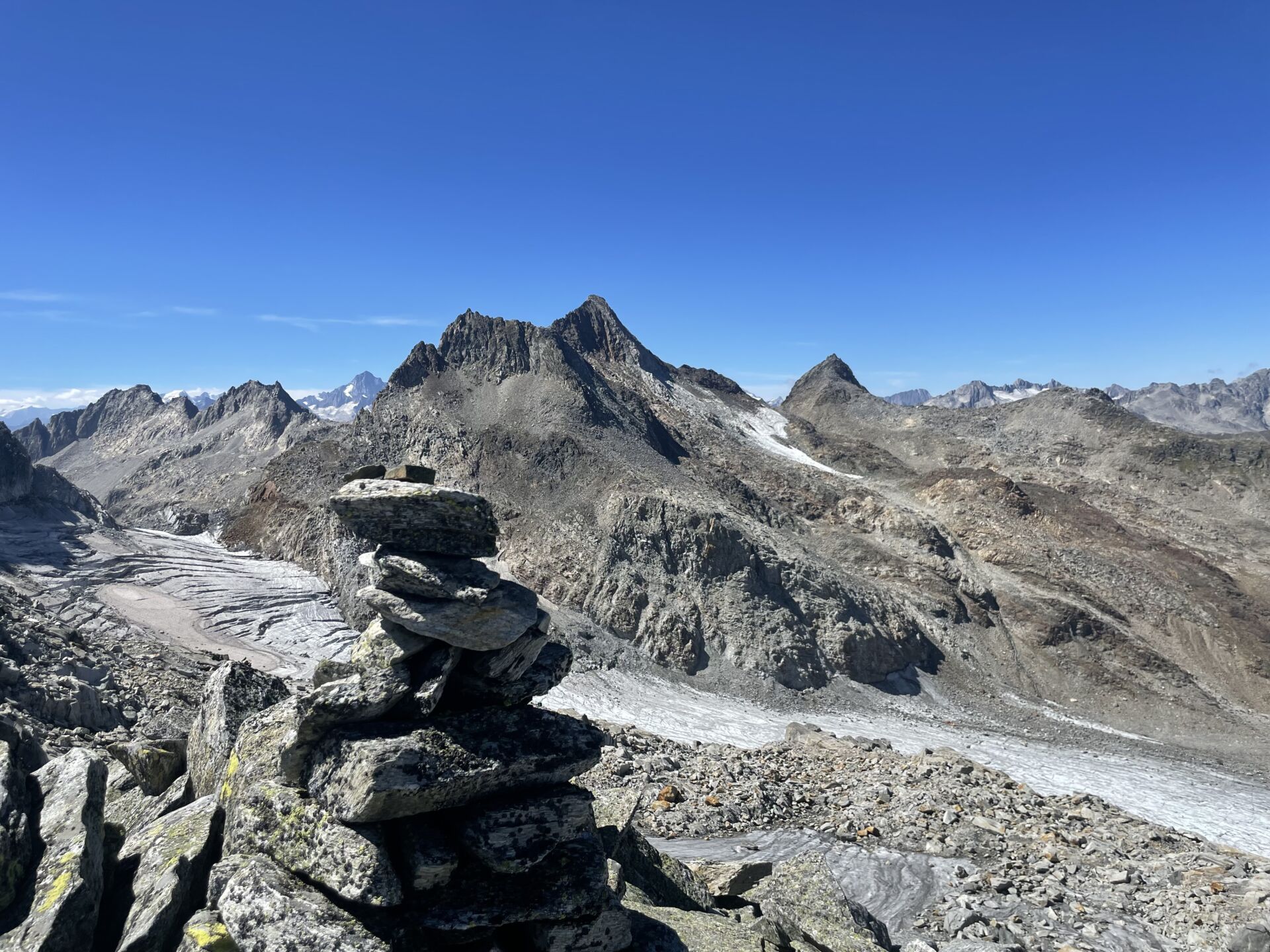 Die Treppen am Hüenderstock | Edwin wandert